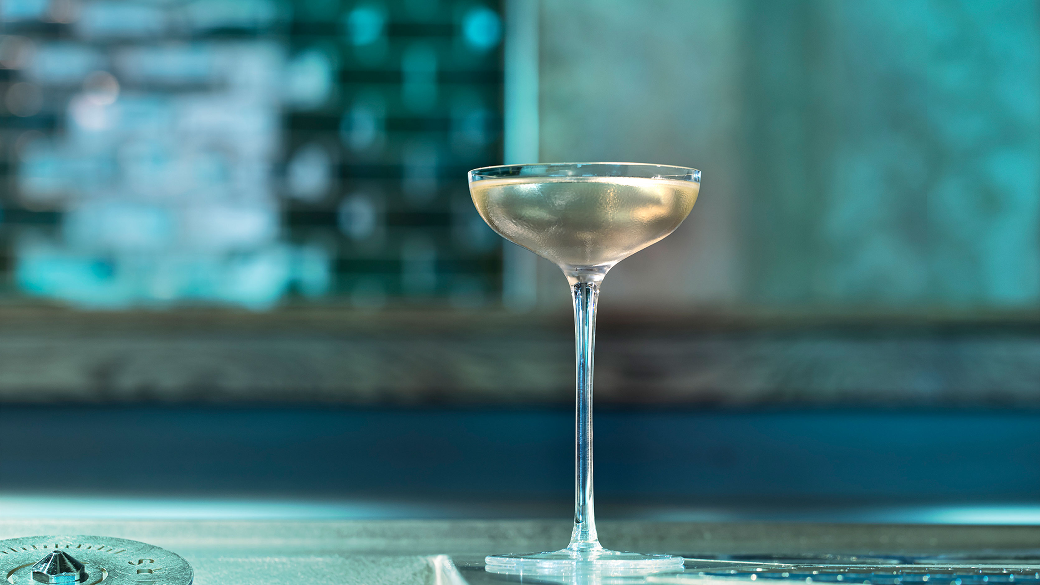London Cocktails To Try This Summer | Departures Magazine