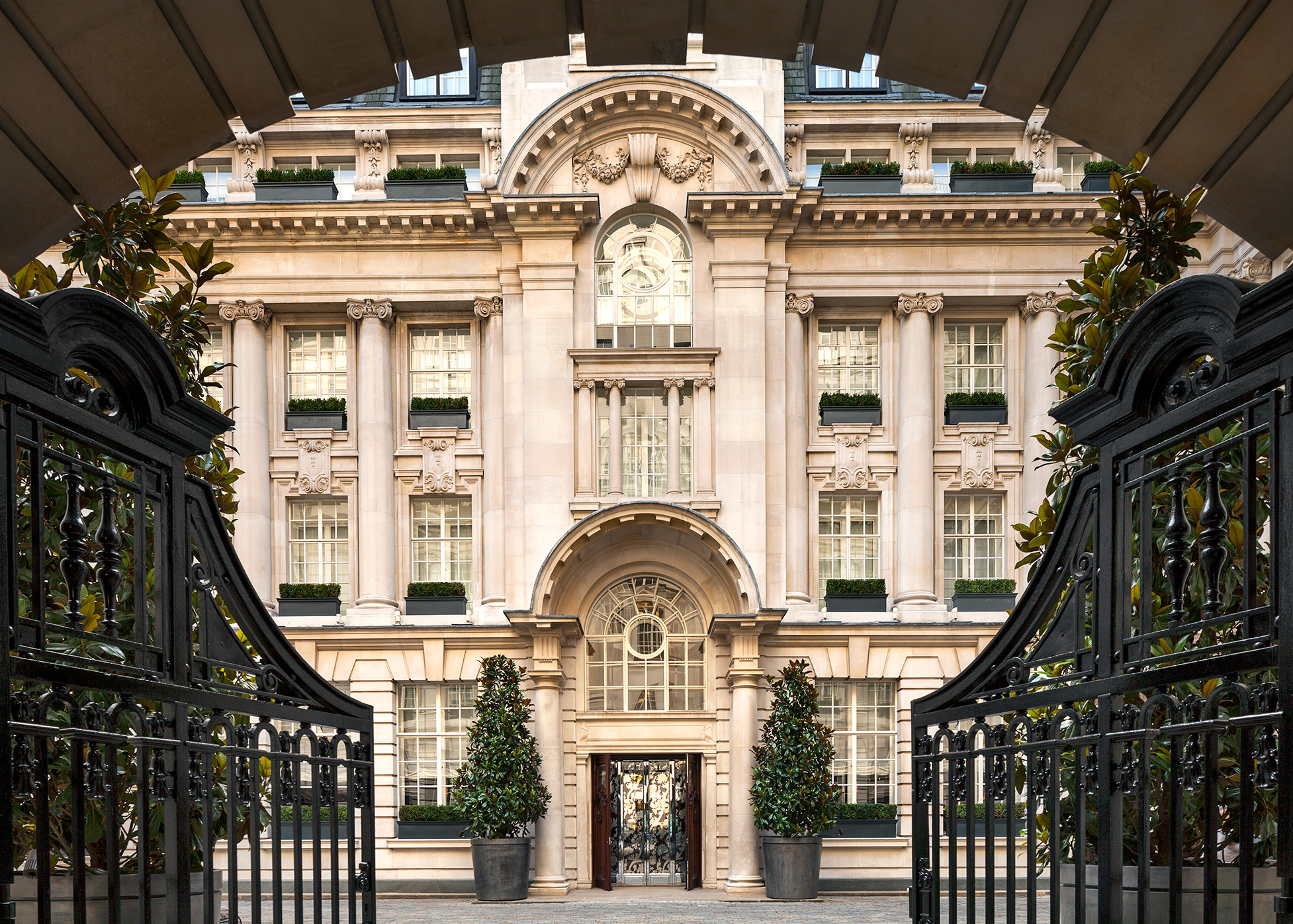 Best Hotels in London | Departures Magazine